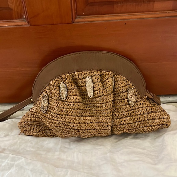 Tommy Bahama | Bags | Very Cute Hip Clutch The Front Has Abalone Shells ...